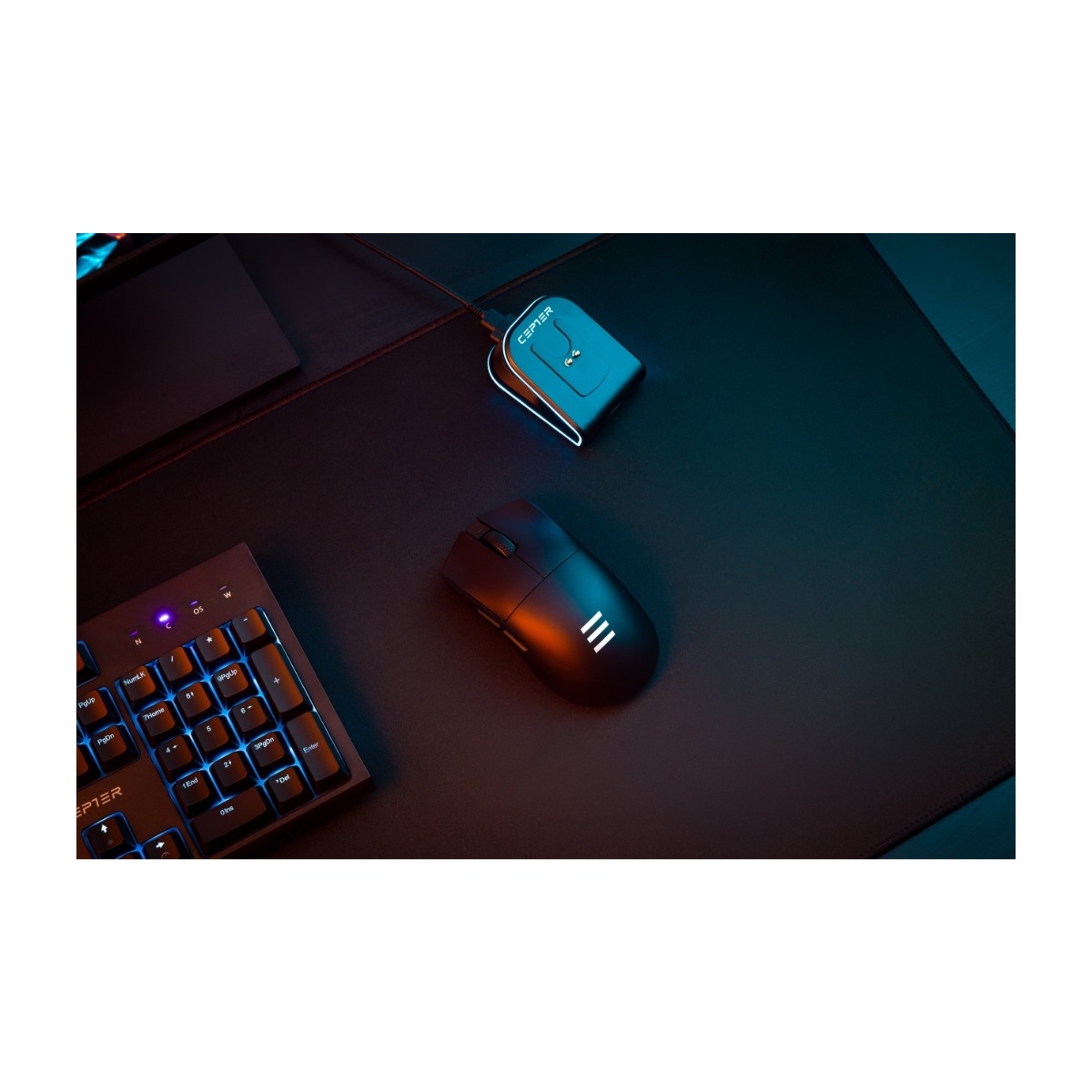 Cepter Apex Pro wireless mouse with charging dock - CEPTER