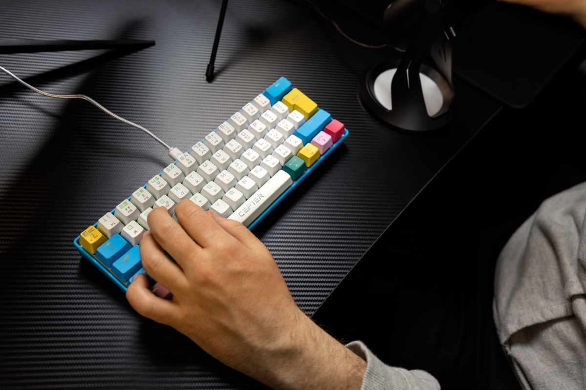 Cepter Khan Candy Mini gaming tastatur - POWER.dk