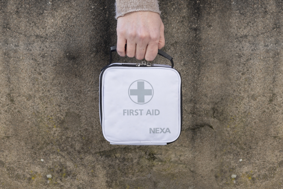 Nexa Førstehjelpsskrin, hvitt - Power.no