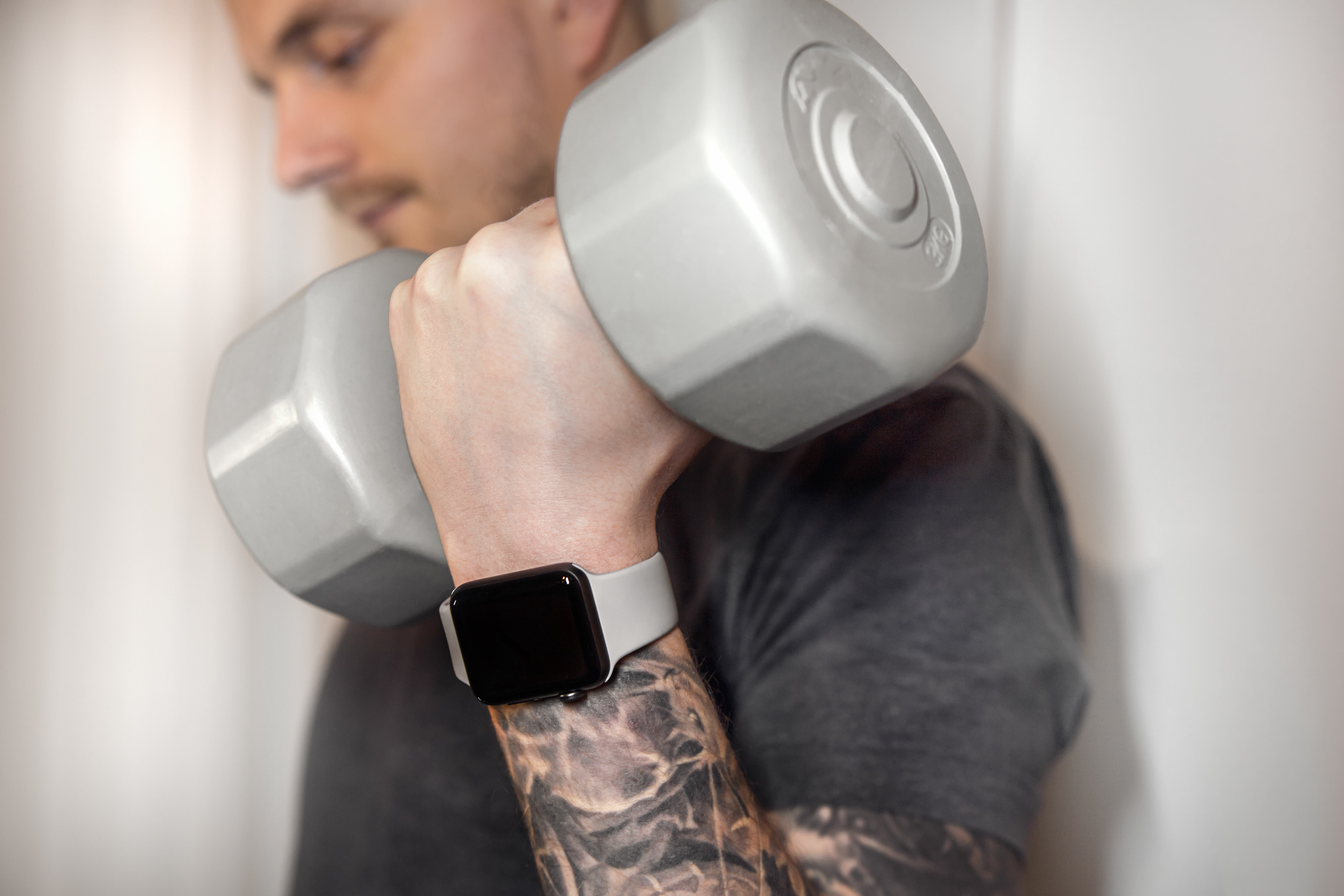 Triacle Classic-Rem Apple Watch 38/40/41 mm, svart - Power.no