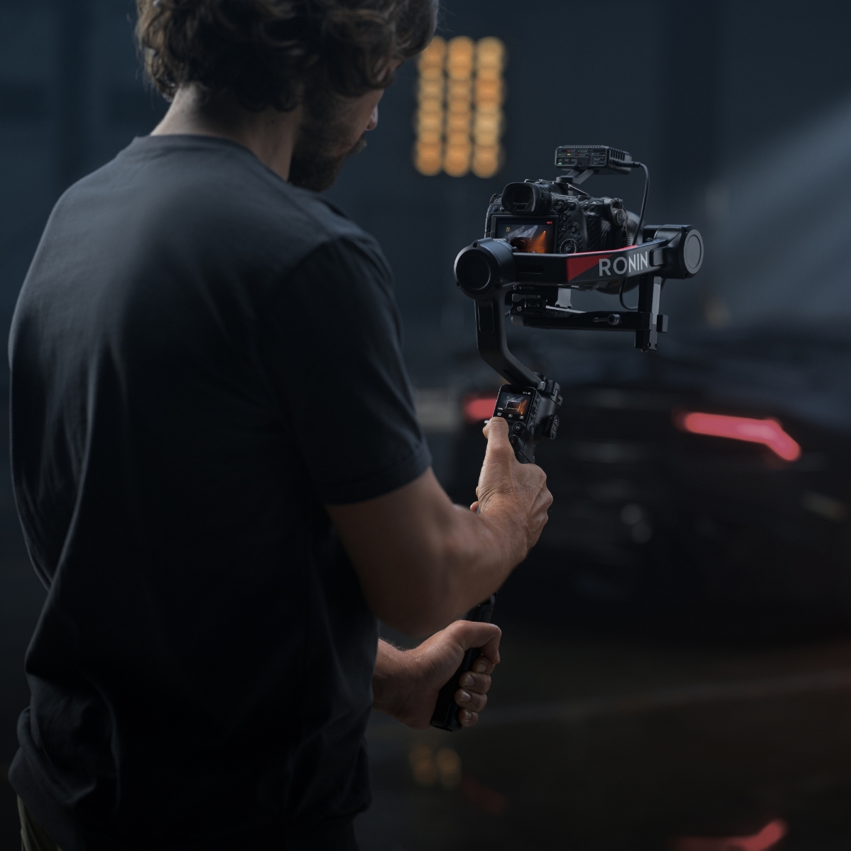 DJI RS 4 Pro Combo gimbal, svart - Power.no