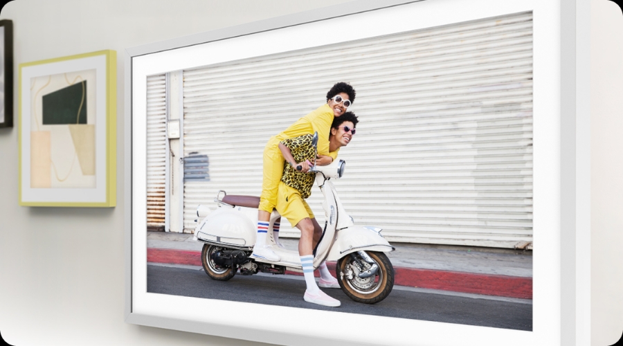 Samsung 32" The Frame 2023 FHD QLED TV TQ32LS03CBUXXC - POWER.dk