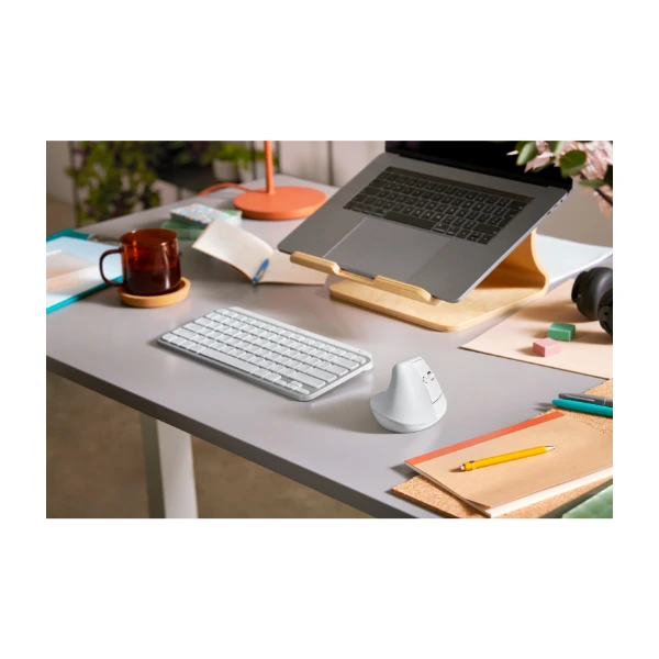 Logitech Lift Ergonominen Pystyhiiri vaalea/harmaa - Power.fi