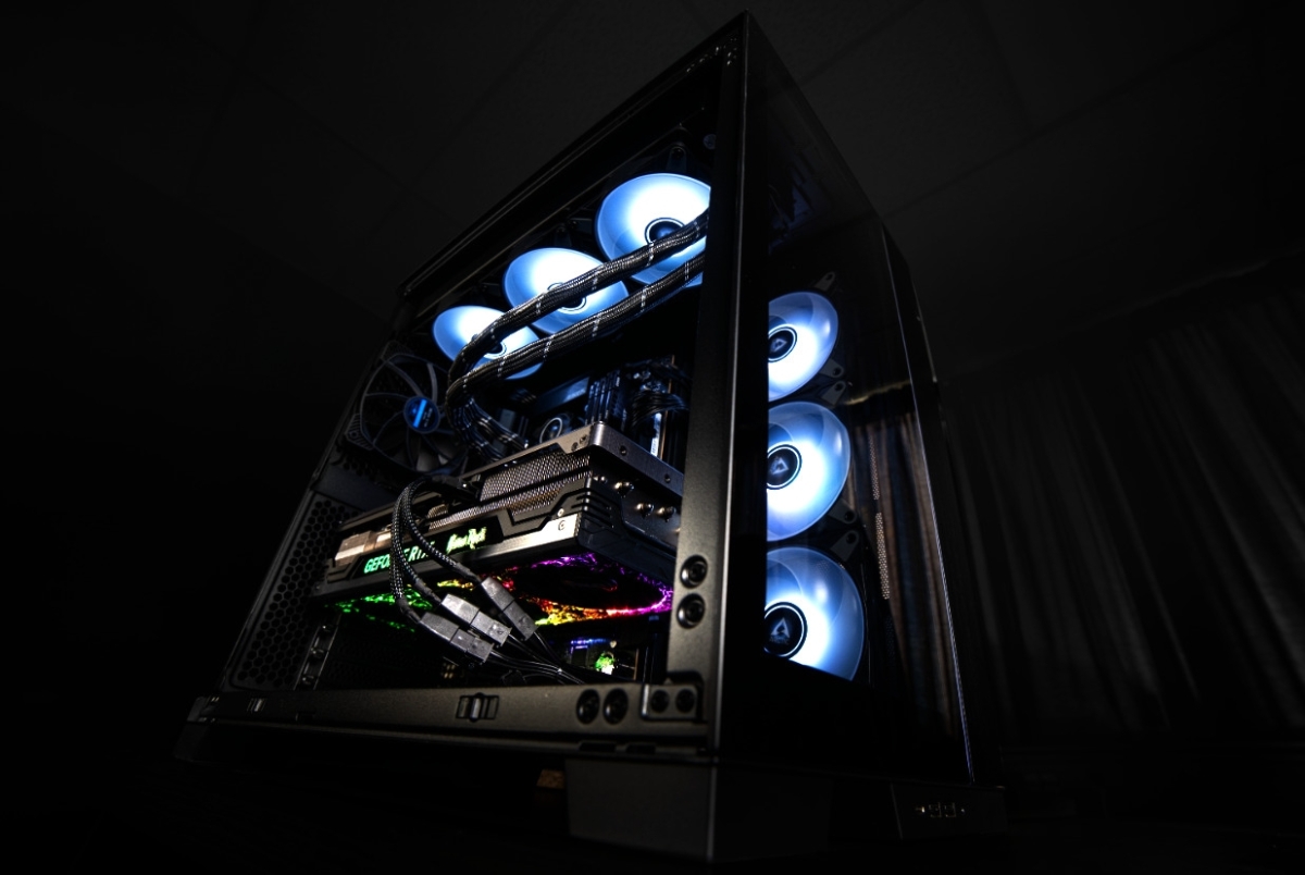 Cepter Extreme R48 R9 stasjonær PC - Power.no