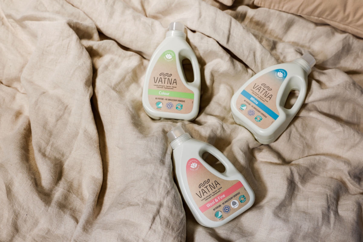 Vatna Colour Vaskemiddel 1 l - POWER.dk