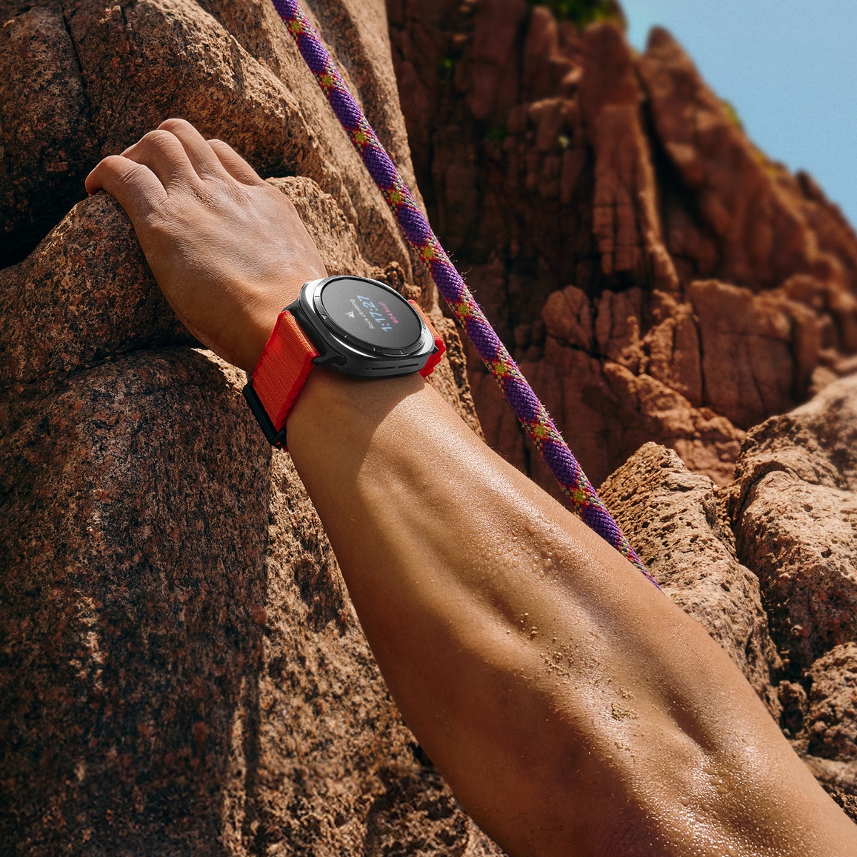 Samsung Galaxy Watch Ultra LTE, Titanium Silver - POWER.dk