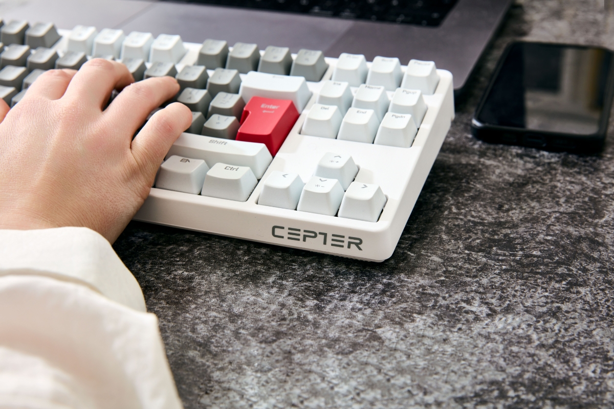 Cepter Cosmo TKL gamingtangentbord - Power.se