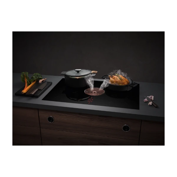 Bora Pure Pura induksjonstopp med avtrekksvifte - Power.no