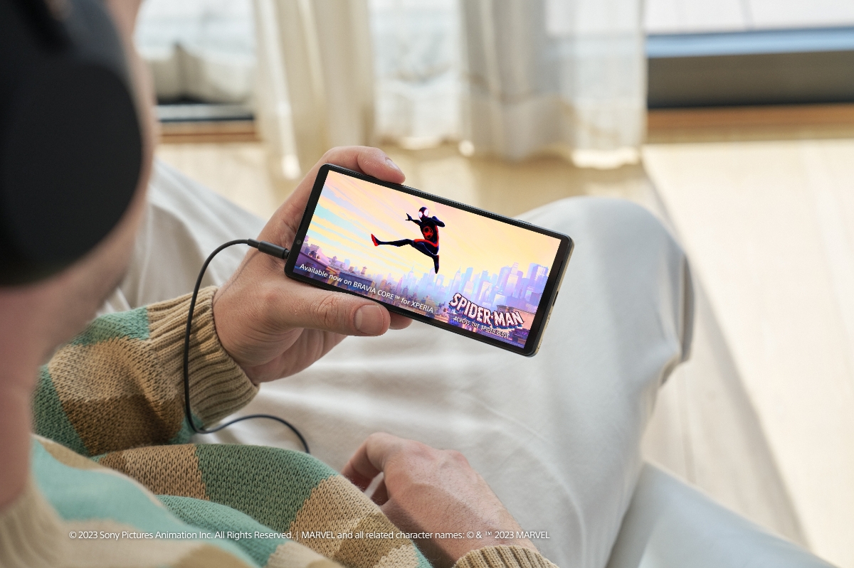 Sony Xperia 5 V 128 GB, svart - Power.no