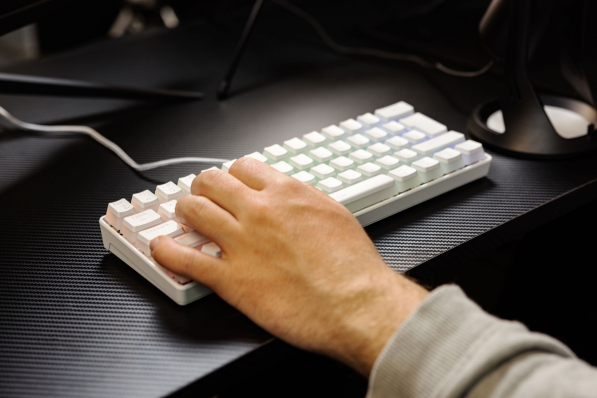 Cepter Amber Mini gamingtangentbord - Power.se